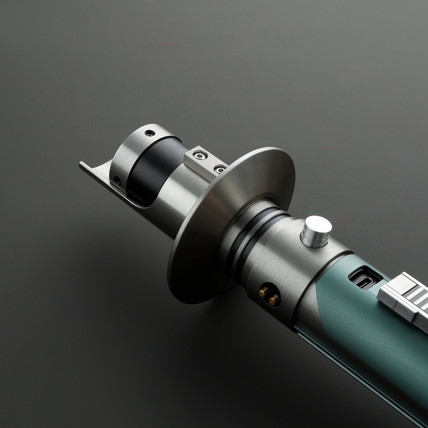 SaberCustom Xenopixel v3 Lightsaber Supports Bluetooth APP Connection